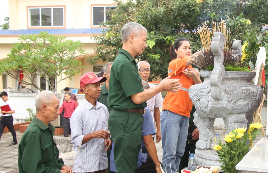 Nui Phao Mining Pays Tribute to National Heroes - Masan High-Tech Materials